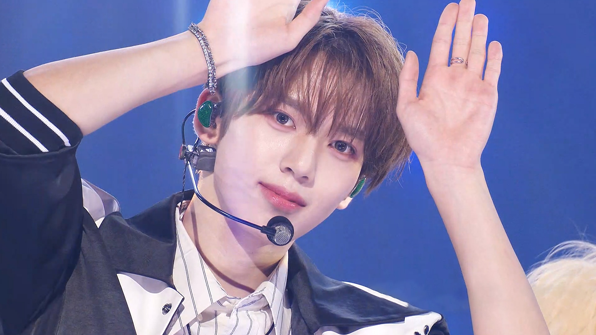 Eun Yi's Instagram, Twitter & Facebook on IDCrawl